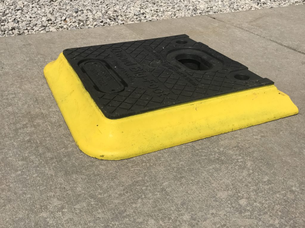 Bigfoot - Sharon Fence